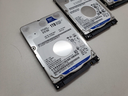 Продам 1TB (1000GB) Seagate Жёсткие диски 2.5 SATA HDD для НОУТБУКОВ.