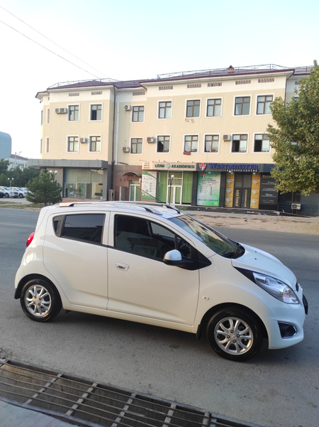 Spark 4 Pozitsiya
