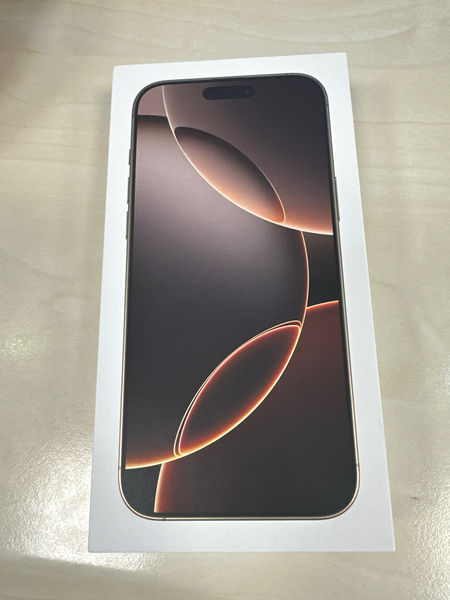 Iphone 16 Pro Max 512GB Desert titanium. USA