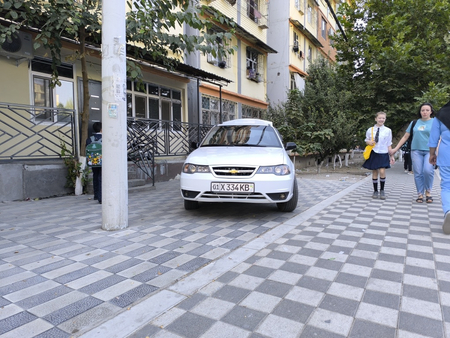 2012-yil nexia 2 gibrit metan gaz 198000 prabeg bez kanditsianer