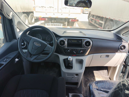 JAC M3 минивэн атмосферный  1,8л матор