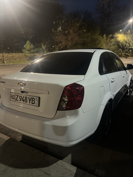 Jentra lacetti gentra lasetti