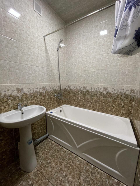 Чиланзар 2 Продам 2 комнатную квартиру 163 Школа