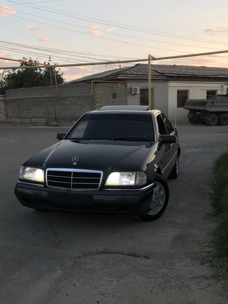 Mercedes w202 c180