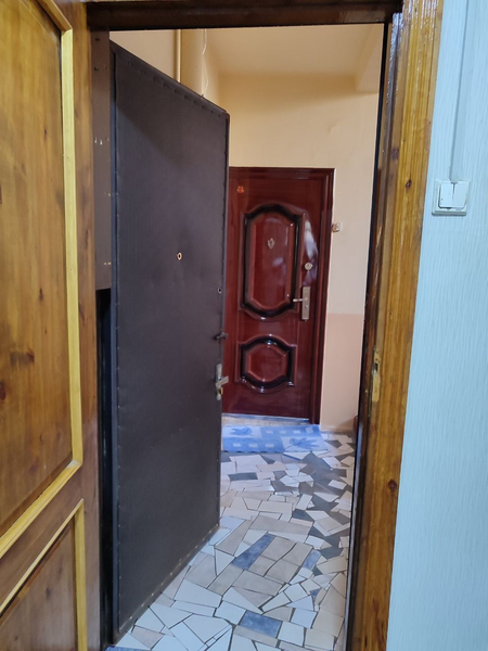 Алгоритм-30 1-хоналик 38м² 3-қават 5-қаватли тозза уй сотилади