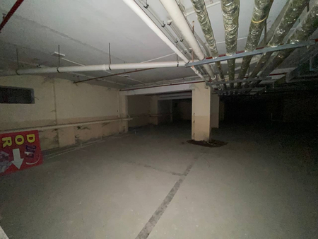 СРОЧНО продаётся цокольный этаж 7 этажного  дома.