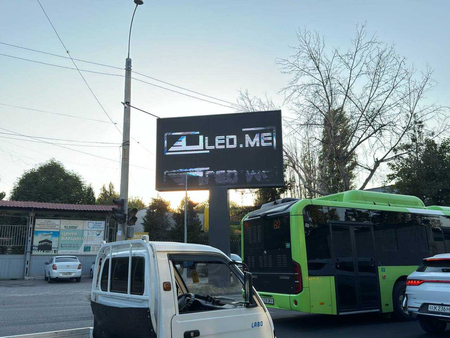 LEd ekran chiqaruvchidan P8, P5, P4, P3, P2.5