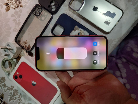 Iphone 13 Red 256gb ideal polniy komplekt