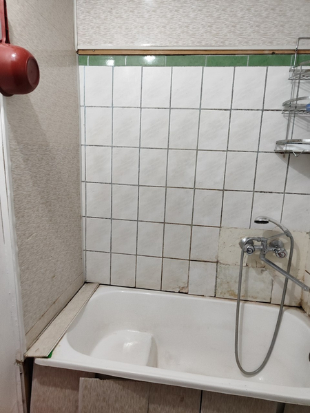 Agrar va sanpi insitutga juda yaqin 3 ta qiz ijaraga olinadi