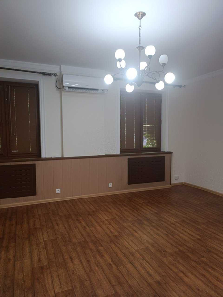 продается квартира 3/4/4 ул Бобура