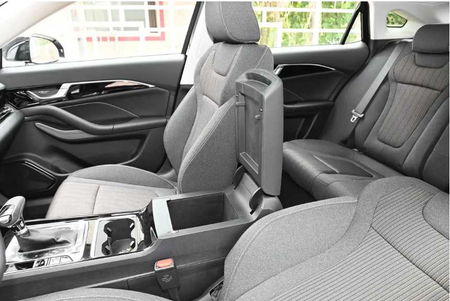 Bestune B70  принимаем заказы оптом и в розницу автосалон Sweg Auto