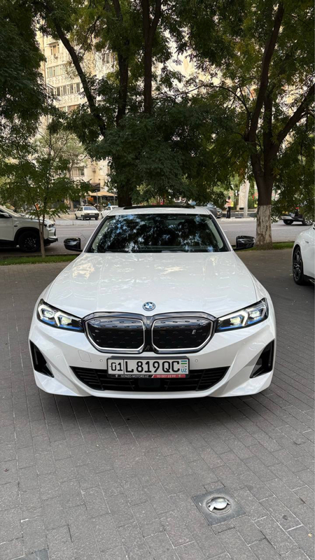 Наличий bmw i3 40L night sport 2024