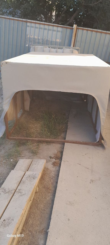 Laboga tent sotiladi
