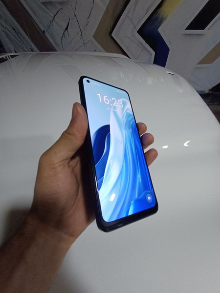 Oppo reno 7 8/128 GB