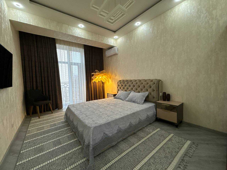 Сдаётся квартира  4/4/6	Алайский. Цветочный базар ID: 54870