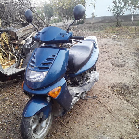 Skuter daelim 250kub 2ta sotiladi