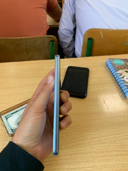 Samsung A53 5G.  8/256GB