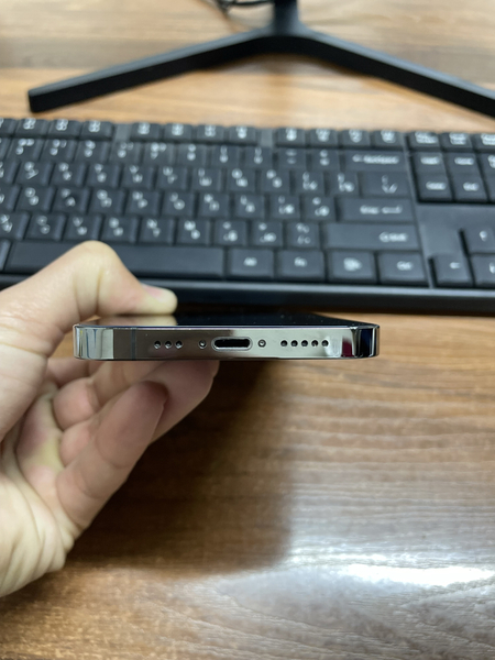 Telefon sotiladi 12 pro 256