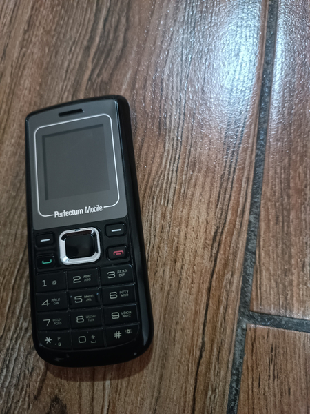 Hisense c 1100. Perfectum!