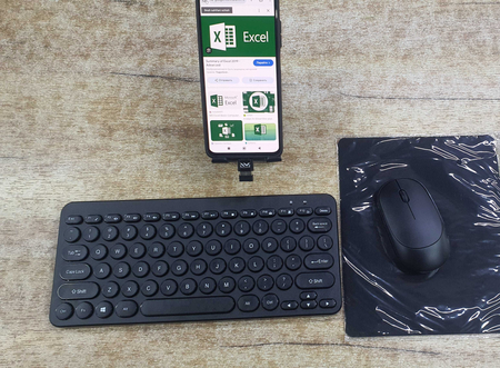 Klaviatura + Mishka Telefon Uchun  Dostavka Bor
