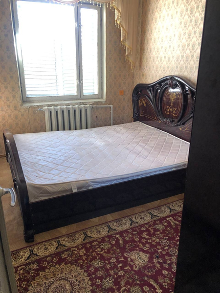 Продаю 2 ком Тузел 1 болкон 2×6