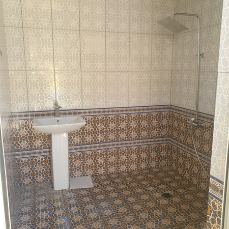 Ideal dacha bor gazalkent da atigi 950000 сум evaziga