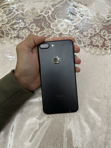 Продаётся iPhone 7 Plus на 128 GB