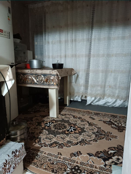 Продаётся на Карасу-6 3ком