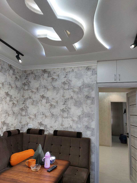 Квартира 1 та кизга