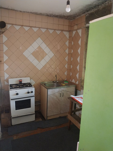 Зафар ресторани оркасида 2 хонали квартира ижарага берилади