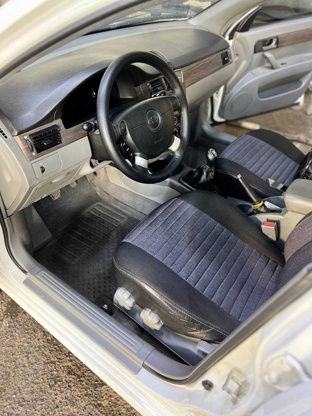 Chevrolet Jentra