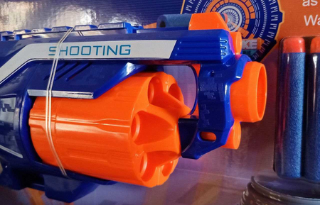 Пистолет Бластер NERF с 10 Патронов и 3 Банки Мишени