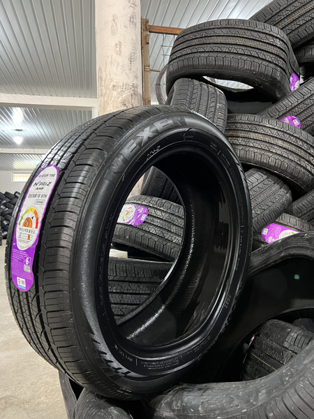 235/50R18 Nexen Npriz AH8