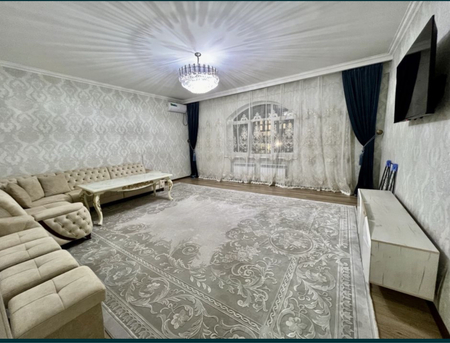 Продаётся 3/2/9, Ц-2, ор-р Алайский базар, Новостройка