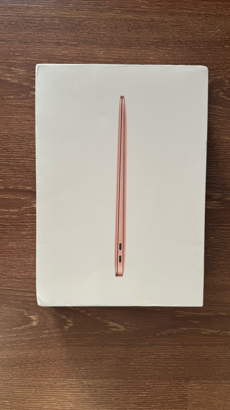 MacBook Air 13.3, 2020 Core i5 8GB RAM/512 GB SSD Gold