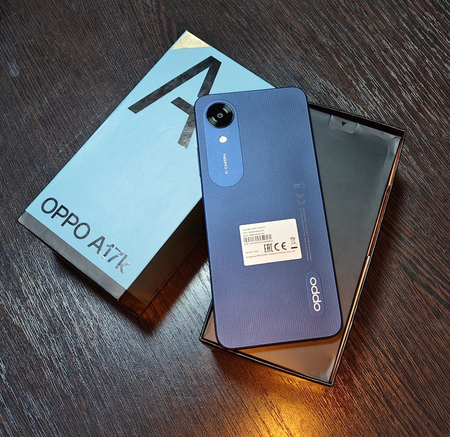OPPO A17k Yengi holatda