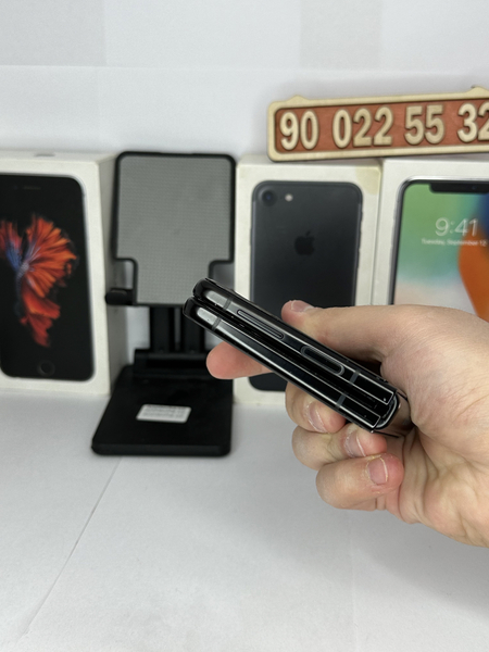 Samsung galaxy z flip 3 8/256GB