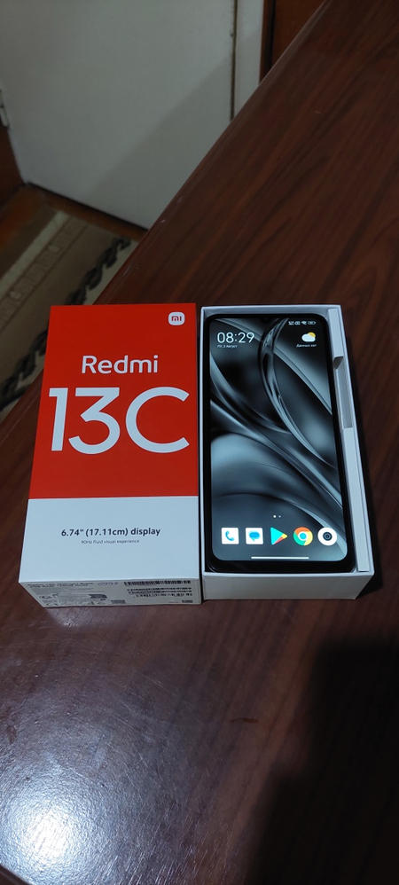 Xiaomi Redmi 13C 4+4/128GB как новый за 99 у.е!