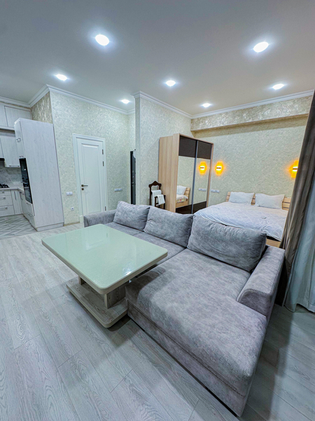 Kunlik ijaraga 1 honalik kvartira berila Tashkent city Gardensda