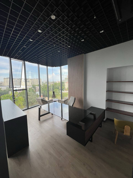 Сдается в аренду Евро офис с мебелью в Бизне центре 150м2 - Dim tower