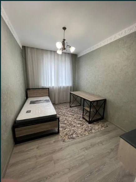 Продажа Ц6.  3комн/3этаж.  Кирпич не торец. Всё остаётся
