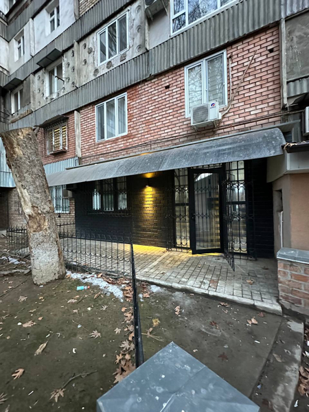 Офис Ойбек метро 65кв.м