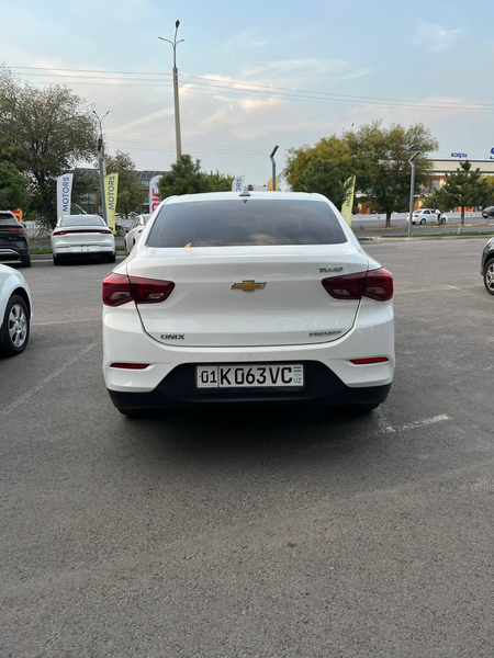 Chevrolet onix Arenda турбо автомат