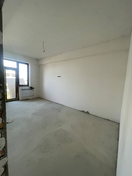 Sag'bon 3/5/8 Sotiladi
