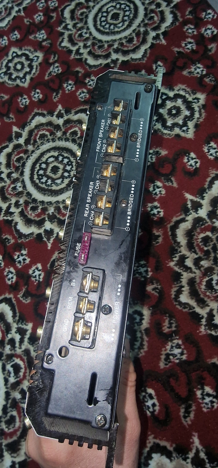Usilitel 1200 wat