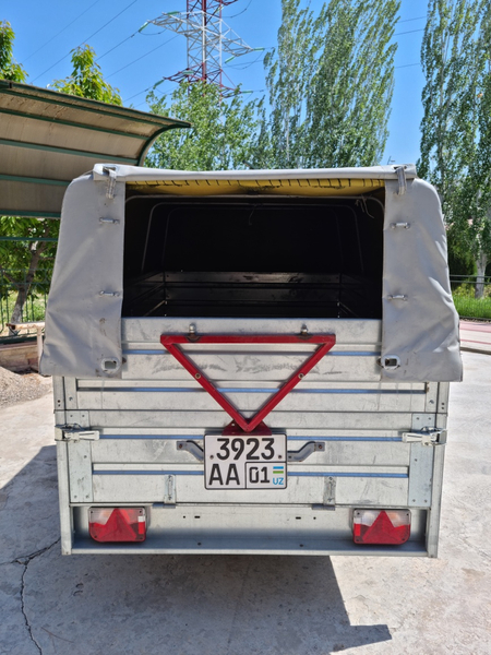 Продаётся заводской прицеп