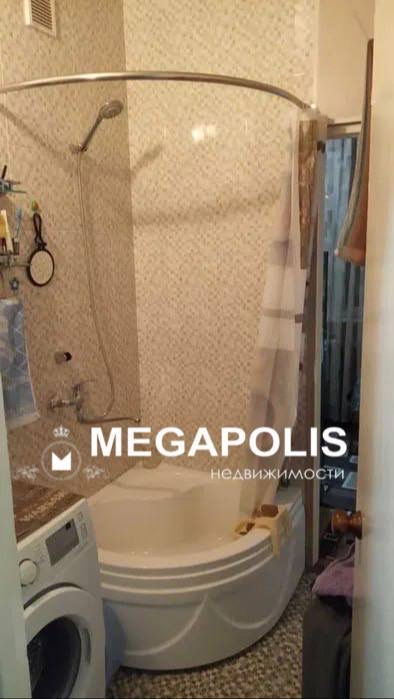 ,Метро М.Улугбек 2 комнатная Чил-3