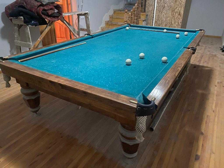 Russian Pyramid Billiards table ру́сский билья́рд