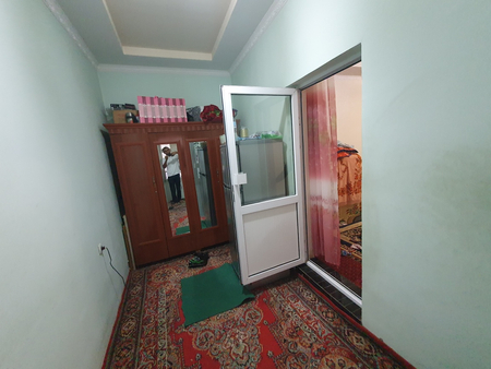 Hovli sotiladi eski shaharda