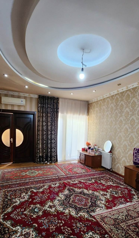 Yunusobod sentrda 6 sotih uy SOTILADI 300.000